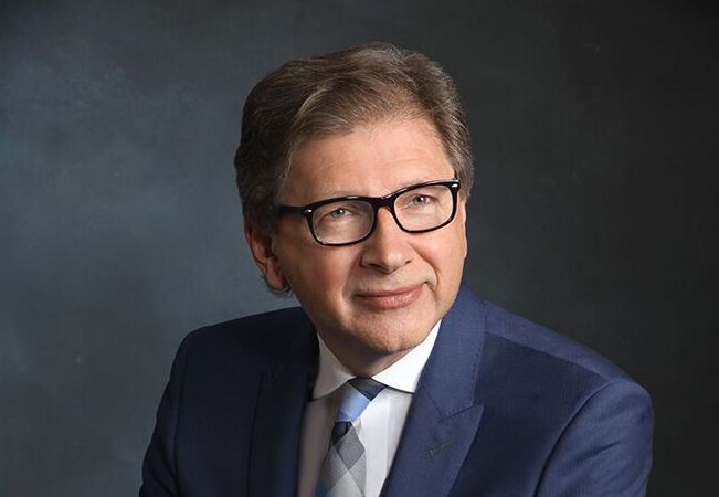 Feeling Presidential (Updated) - College of Computing and Informatics